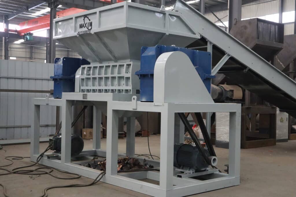 What is the role of Dual Shaft Shredder in the field of waste disposal ...